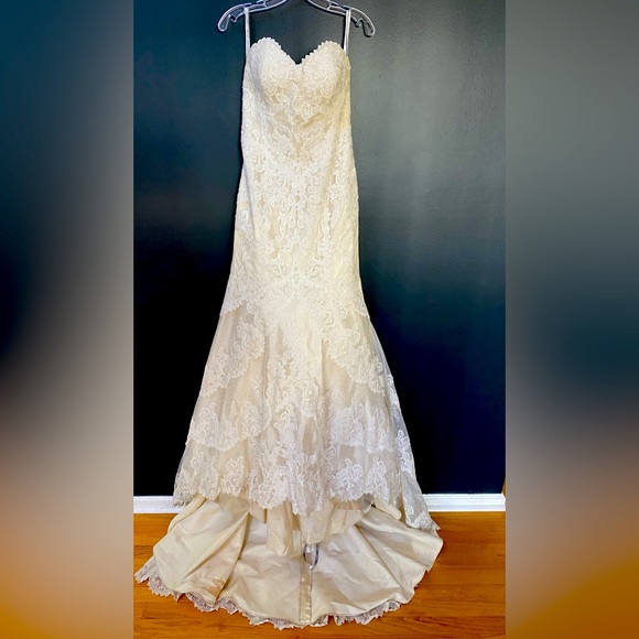 Matthew Christopher | Dresses | Matthew Christopher Wedding Dress Cream ...